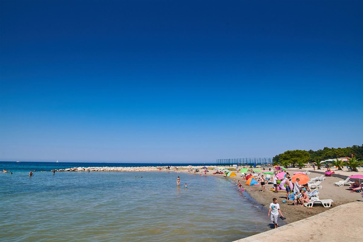 Spiaggia Principale di Umago - Spiaggia per famiglie | Croatia.hr