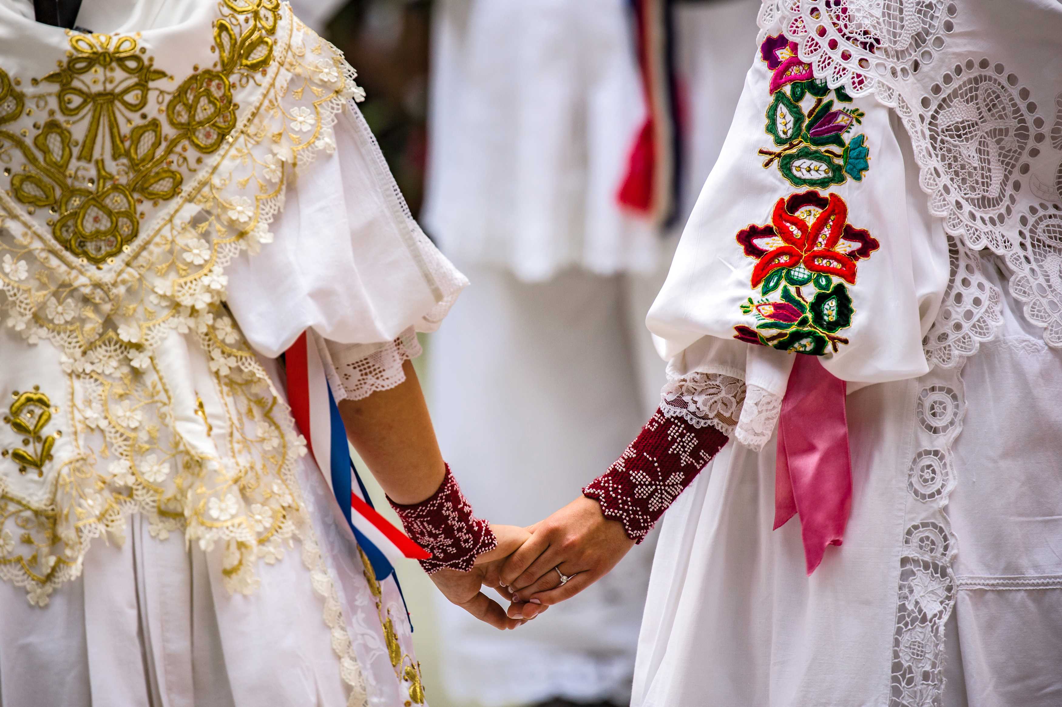 Croatia.hr | Weekend attire – gold embroidered slippers and flowers